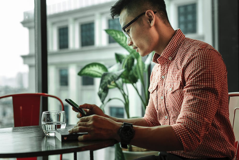 Understand First-Party vs. Second-Party vs. Third-Party Data | Salsify Understand First-Party vs. Second-Party vs. Third-Party Data | Salsify